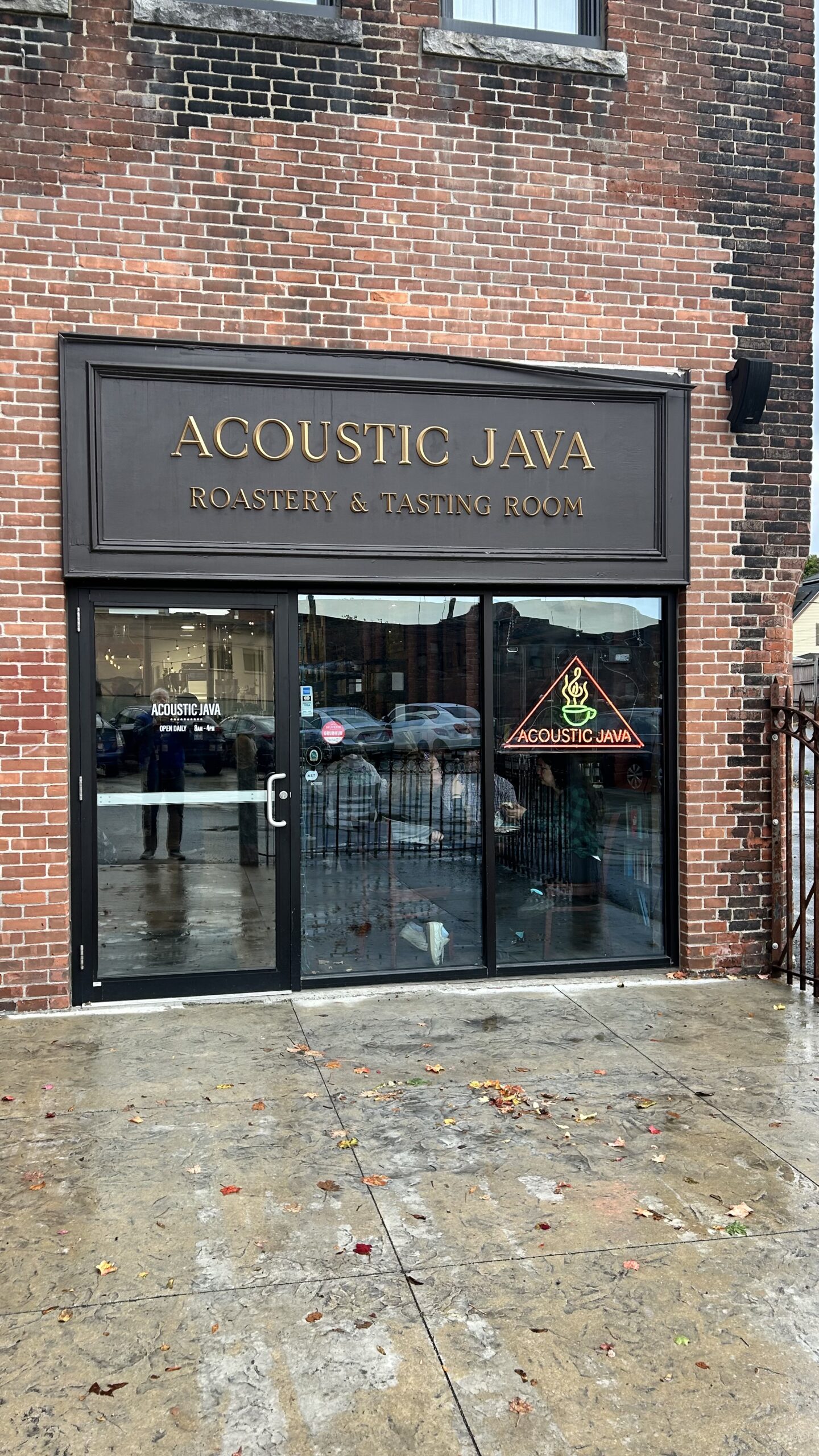 Acoustic Java is the prime coffee shop in Worcester, MA. - Coffee Ken